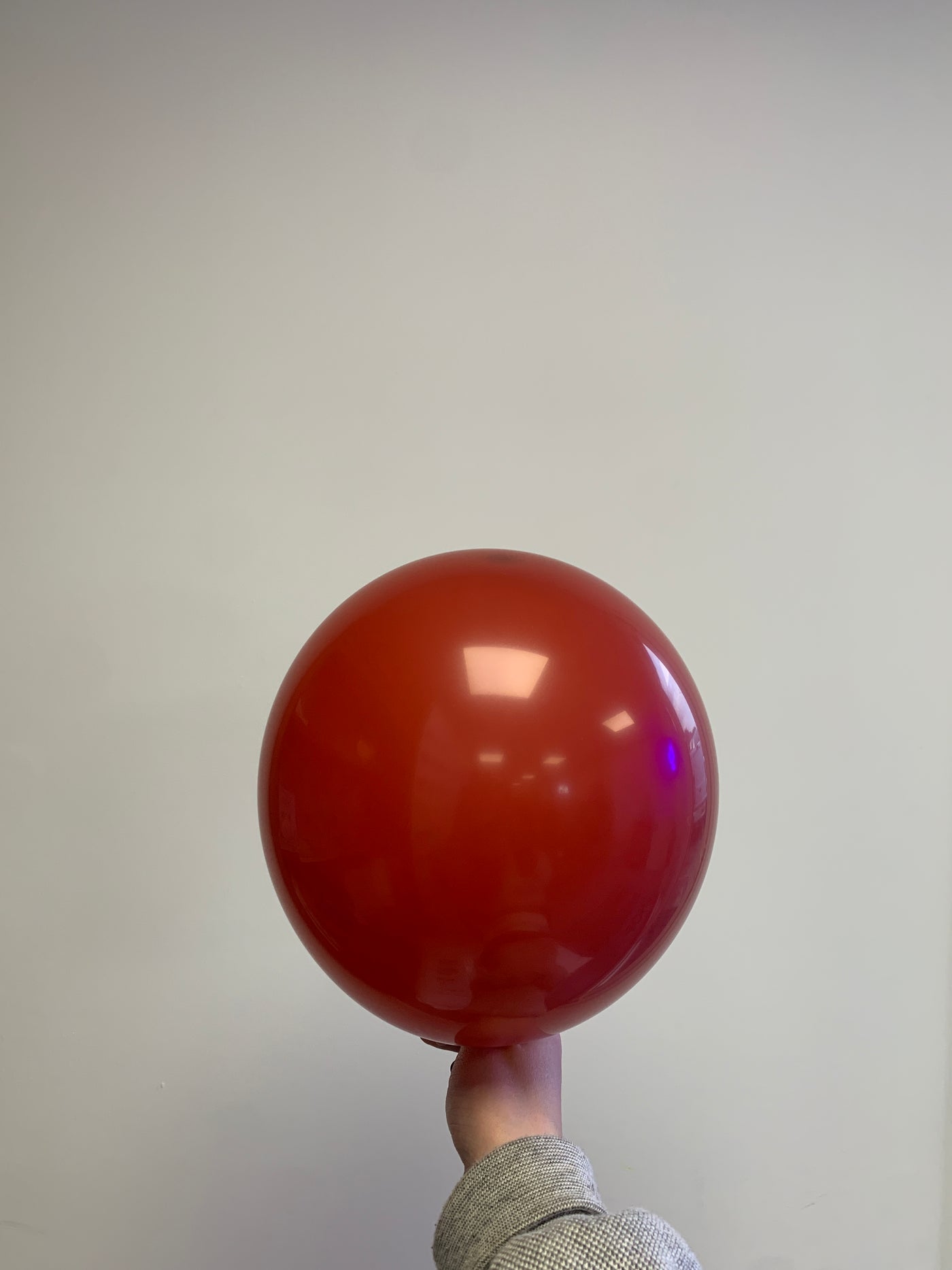 Kalisan Standard Deep Red – Pro Balloon Shop